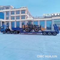 China Mechanical Suspension and Hydraulic Ramp 3 Axles 60T/80T Lowbed Semi Trailer for Truck for sale