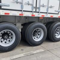 China Design CIMC HUAJUN 3 Axles Aluminium Alloy Cargo Box Semi Trailer for 50 Ton Capacity for sale
