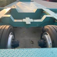 China Direct Lowbed Semi-Trailer with 13/16 Ton HUAJUN Axle and 3.5