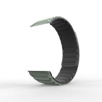 China Luxury Strong Magnetic Silicone Two Color Rubber I Watch Bands 7/8/9/10 Ultra 3 2 42/44/45/46/49mm for Apple Watch Strap for sale