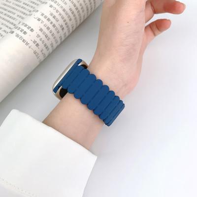 China Custom Silicone Magnetic 42/44/45/49mm Rubber Classic Bracelet for Apple Watch Strap Ultra 2 IWatch 7/8/9/10 /11 Watch Bands for sale