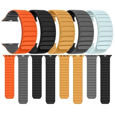 China Eraysun Magnetic Loop Silicone Strap Dual Color Custom Rubber Replaceable Ultra 2 Sport I Watch 10 9 8 7 for Apple Watch Bands for sale
