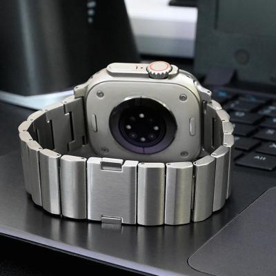 China Luxury Large Grains Magnetic Buckle Titanium 42/44/45/4649mm Watch Band for Apple Series 11/10/9/8/7 Watch Strap for sale