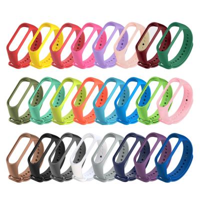 China Eraysun New Arrival Silicone Watch Bracelet Strap for Xiaomi Mi Band 7 6 5 NFC Band Rubber Watch Strap Bracelet Accessories for sale