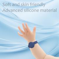 China Eraysun New Waterproof for Apple Airtag Holder Wristband Kids Silicone Case Bracelet Children for AirTags Case Watch Band for sale