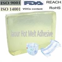 China Rubber Based PSA Hot Melt Adhesive Glue 80C Softening Point for Baby and Adult Diapers for sale