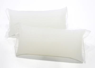 China Transparent Rubber Based Hot Melt Adhesive for Nonwoven Disposable Hygienic Products 24 Month Shelf Life for sale