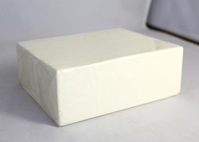 China Medical Nonwoven Tape Hot Melt Adhesive - 25-70 gsm Coating, 140-165°C Application Temperature for Wound Dressing for sale