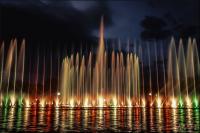China DMX Control Modern Floating Fountain with Computer Programmer - 380V Power, Stainless Steel 304 Construction, 12-Month Warranty for sale