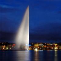 China LED Outdoor Floating Fountain Equipment with 380V Power & Stainless Steel 304 Construction for Water Parks for sale