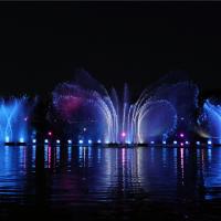 China Stainless Steel 304 Floating Fountain with 220V/380V Voltage and 12-Month Warranty for Construction OEM Projects for sale