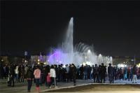 China Program Control Outdoor Water Fountain with 220V/380V Voltage and 12-Month Warranty for Large Public Spaces for sale