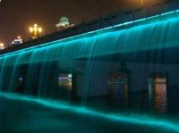China Custom Outdoor Artificial Waterfall Fountain with 250m Length and High Spray LED Lighting for Commercial Landscapes for sale