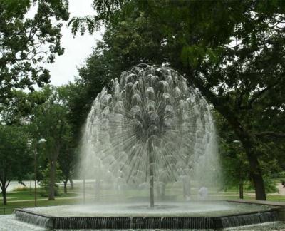 China Stainless Steel 304 Dandelion Fountain with LED Lighting 220V/380V for Garden Water Features for sale