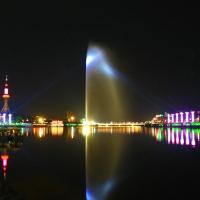 China Stainless Steel LED Spray Fountain with Musical Control - 0-90% Humidity Range, CE Certified Outdoor Water Feature for sale