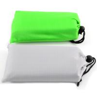 China Custom Oxford Lightweight Portable Beach Mat Waterproof Pocket Camping Picnic Blanket for sale