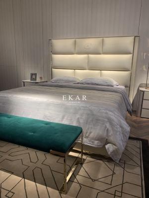 China eather Modern King Size Bedroom Furniture Luxury Bed for sale