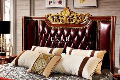 China Classic Design Solid Wood Bedroom Furniture Antique Luxury Carved Wooden Bed for sale