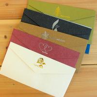 China Custom Vintage Kraft Paper Envelopes with Foil Stamping, Premium Textured Paper, and Custom Sizes for Invitations and Letters for sale