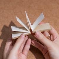 China Custom OEM Mini Accordion Fold Notebook with Fabric Covers Acid-Free Writing Paper and Palm-Sized Design for sale