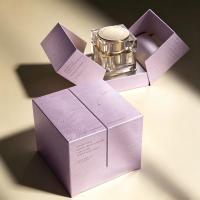 China Rigid Gift Boxes With Folding Lid Structure For Luxury Perfume Packaging for sale