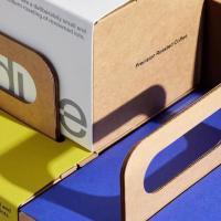 China Kraft Corrugated Packaging Box With Retractable Die Cut Handle for sale