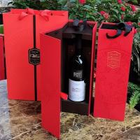 China Rigid Wine Packaging Box Set With Matching Paper Bag For Wine Brands for sale