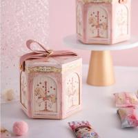 China Hexagonal Paper Favor Boxes Strap Handle For Wedding Party Candy for sale