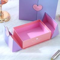China Double Door Gift Box Magnetic Heart Closure Gradient Paper Packaging Case for sale