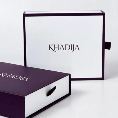China Sliding Drawer Gift Box with Ribbon Pull Tab for Luxury Cosmetics for sale
