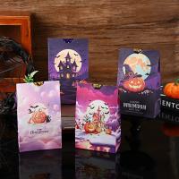 China Halloween Paper Gift Bags with Sealing Stickers for Treat Packaging for sale