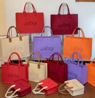 China Eco-Friendly Felt Tote Bags with Handles for Retail and Gift Packaging for sale