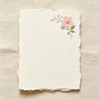 China Custom handmade deckle edge wedding invitation with pressed flowers for sale