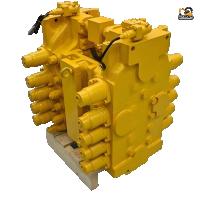 China Komatsu PC2000-8 Main Hydraulic Control Valve 709-1A-11100 Excavator Distributor Original Refurbished for sale