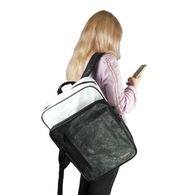 China Rectangle High Capacity Clothes Backpack Breathable Waterproof Bag Portable Travelling Bag for sale