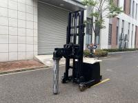 China Airlift Balanced Electric Forklift Truck Rated Load Capacity 500 KG Inflatable Shaft Diameter 6 Inches for sale