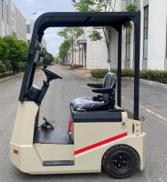 China 2 tons Seated Type Electric Truck Tractor With Polyurethane Tyre and Hydraulic Steering for sale