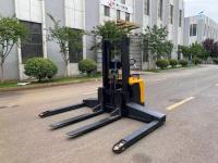 China Electric Stacker Pallet Jack Forklift Truck Moving Liquid Crystal Glass Load Capacity 2500 KGS for sale