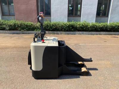 China 5000 KGS Electric Tow Tractors Tuggers With Load Support Rod Electronic Steering for sale