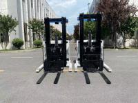 China 2 Tons Reach Forward Electric Forklift Truck Fit to More Narrow Aisles and Warehouse for sale