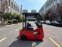 China 4000 kg 4Tons Electric Tow Truck with Electronic Steering and Electromagnetic Brake System for sale