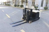 China 1.5 Tons 1500 KG l Lithium Battery Counterbalance Forklift Truck Electronic Steering Pedal Protection Arm for sale