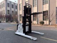 China AGV Body  Electric Pallet  Stacker Lifting Height 4 Meters Fork Adjustment Range 400-700mm Curtis Control System for sale