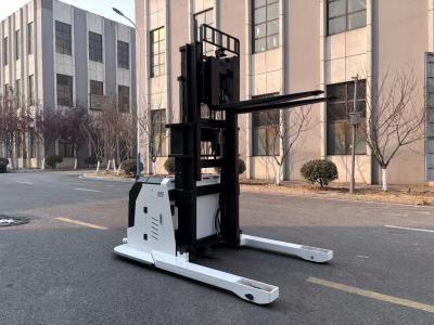 China AGV Body  Electric Pallet  Stacker Lifting Height 4 Meters Fork Adjustment Range 400-700mm Curtis Control System for sale