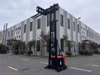 China Electric Side Loader Forklift​​, 500kg Load Capacity with 4500mm Lifting Height for sale