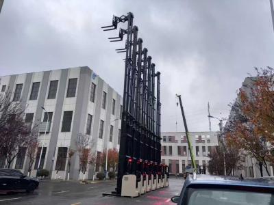 China Double Reach Truck, For Very High Warehouses/narrow Aisles, 3m Lifting Height, 2000kg Load Capacity for sale