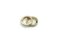 China GB93 Spring Steel Washers Yellow Zinc Plated Split Lock Washers 2mm 48mm for sale