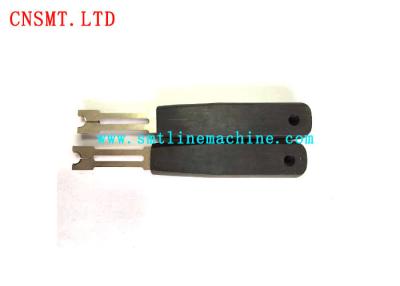 China YAMAHA Detachable Nozzle Shaft Circlip Tool KV8-M88E1-00X 0.8mm E-Ring Clamp for SMT for sale