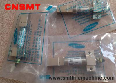 China Samsung SM421 Feeder Solenoid Valve 8mm Cylinder V114A-5MOU V114T-5MOZ for sale