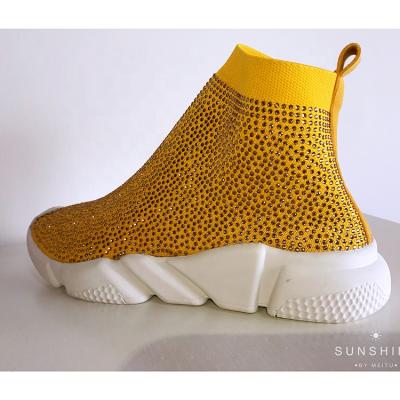 China Best Selling Women Anti Slippery Fly Knit Ladies Diamond Sock Crystal Sneakers for sale